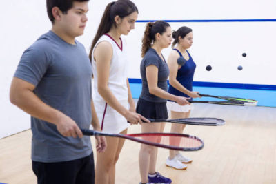 Choosing the Right Squash Racket to Suit Your Size & Style - How To ...